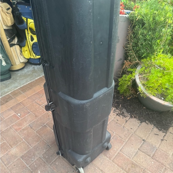golf guard | Bags | Golf Travel Case By Golf Guard With Wheels | Poshmark